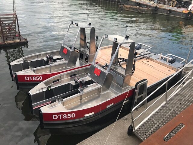 Dredge Tender | Workboats | OrangePit